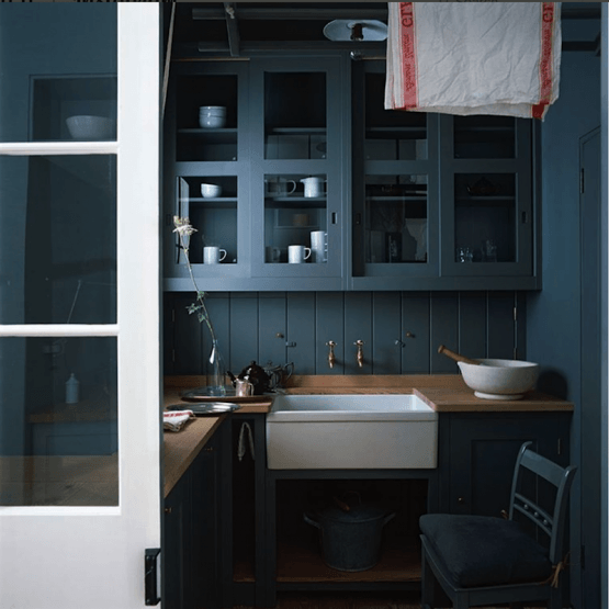 Breathtakingly Beautiful Classic Kitchens That Are Not White - Laurel Home