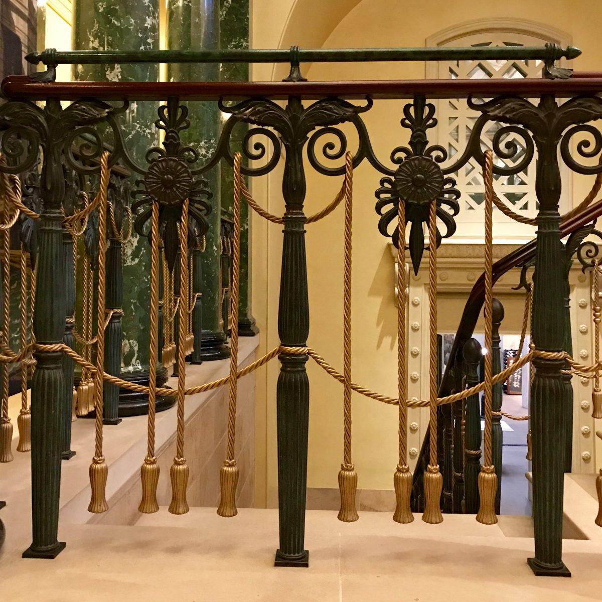 Amazing Classical Architecture and Gardens In England - Laurel Home