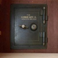 A Disorganized Closet Slob Comes Clean - Laurel Home