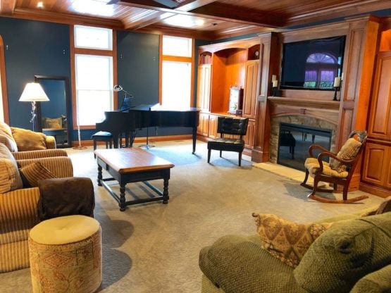 Her Open Floor Plan is an Excedrin Headache Nightmare! - Laurel Home