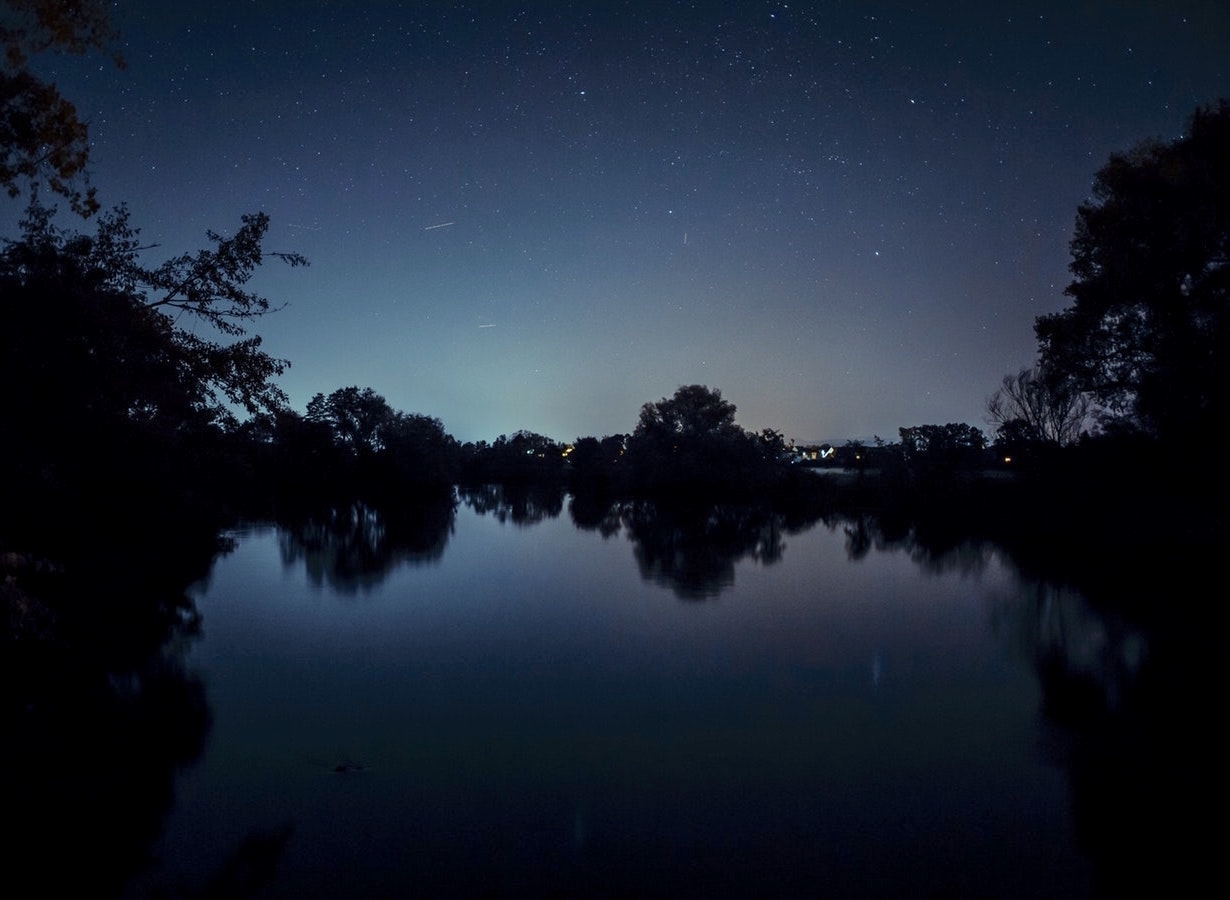 Do The Best Dark Blue Paint Colors Make You Blue? - Laurel Home