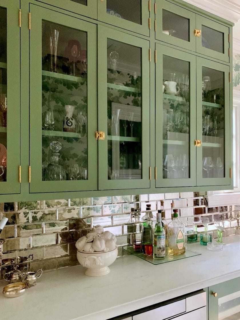 F&B Calke Green + An Iconic Wallpaper = Kitchen Heaven! - Laurel Home