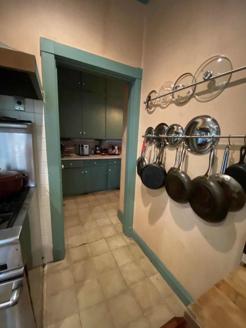 F&B Calke Green + An Iconic Wallpaper = Kitchen Heaven! - Laurel Home