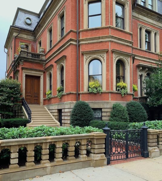 Boston Marathon 2021 + Back Bay Houses Early Fall - Laurel Home