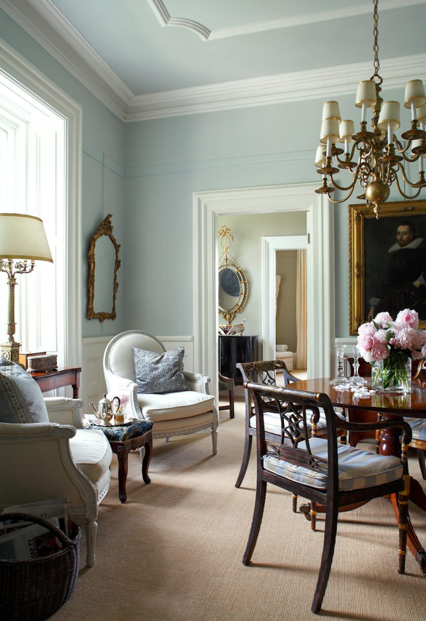 Finding The Elusive Round Dining Table That Extends - Laurel Home
