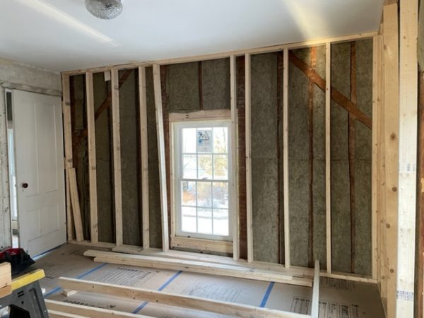 Horrid Windows Installed By Drunk Contractor - Laurel Home