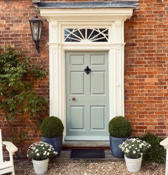 30 Astonishingly Beautiful and Best Front Door Colors - Laurel Home
