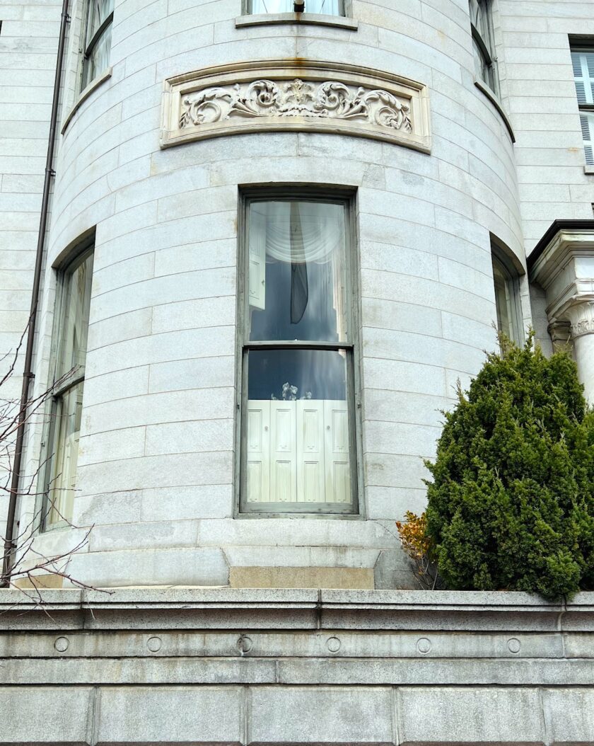 The Frieze - One of Architecture's Hottest Elements - Laurel Home