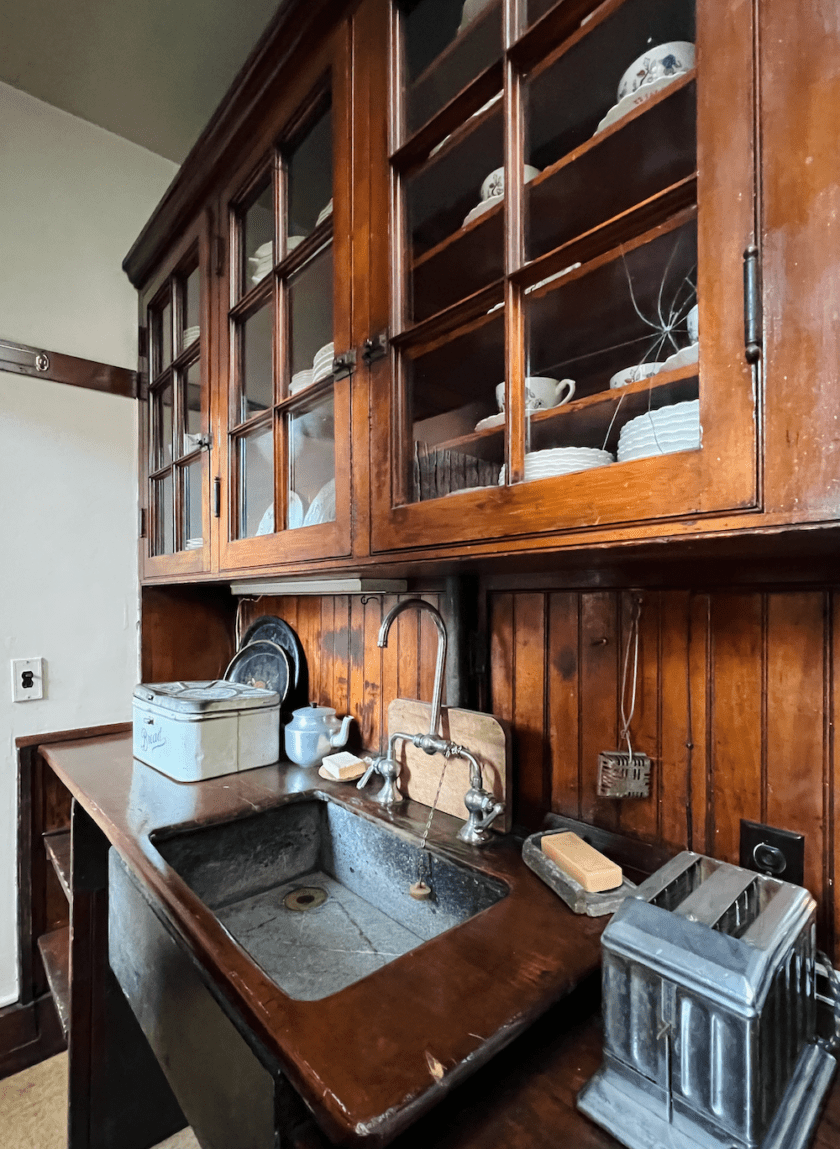 The Historic Nichols House Museum, One of Boston's Jewels! - Laurel Home