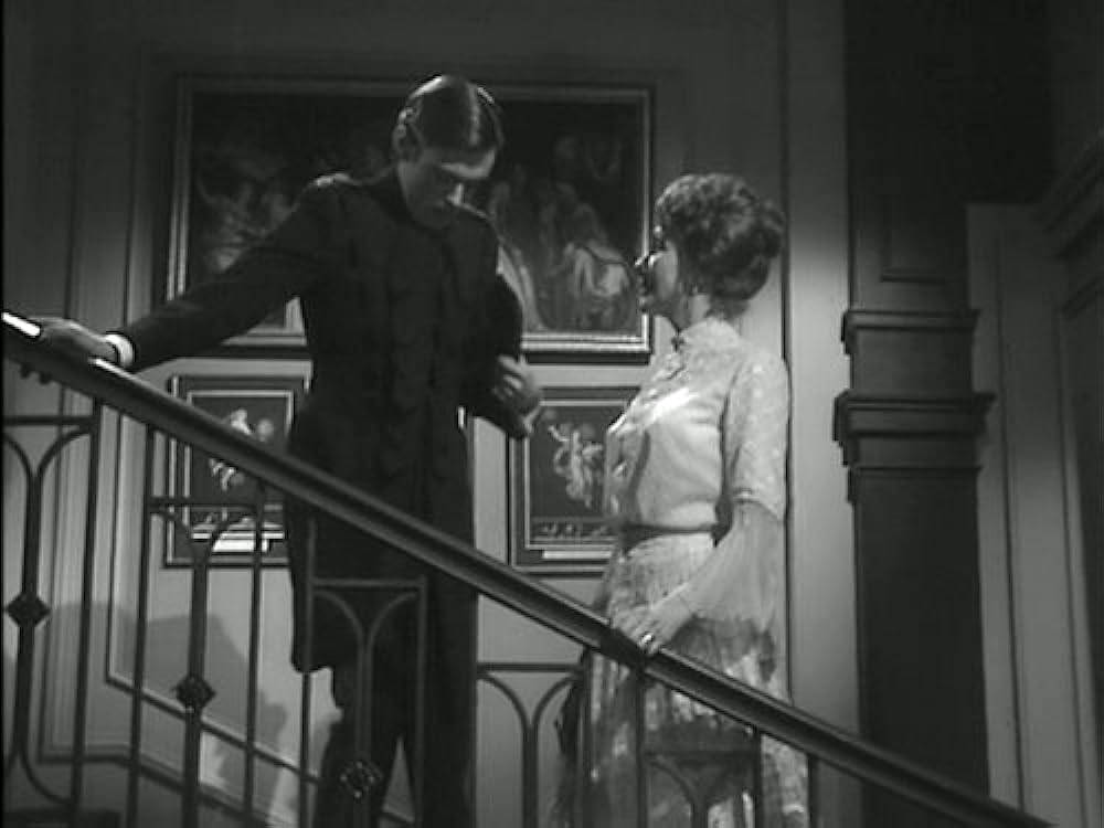 Is There A Code-Compliant Chic Staircase Railing? - Laurel Home